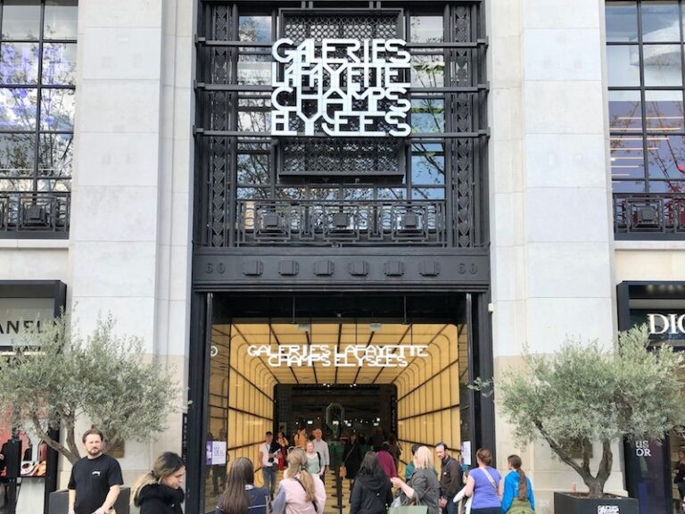 【パリ観光】シャンゼリゼ大通り観光ガイド｜基本情報・アクセス・見どころ - FRANCE旅時間